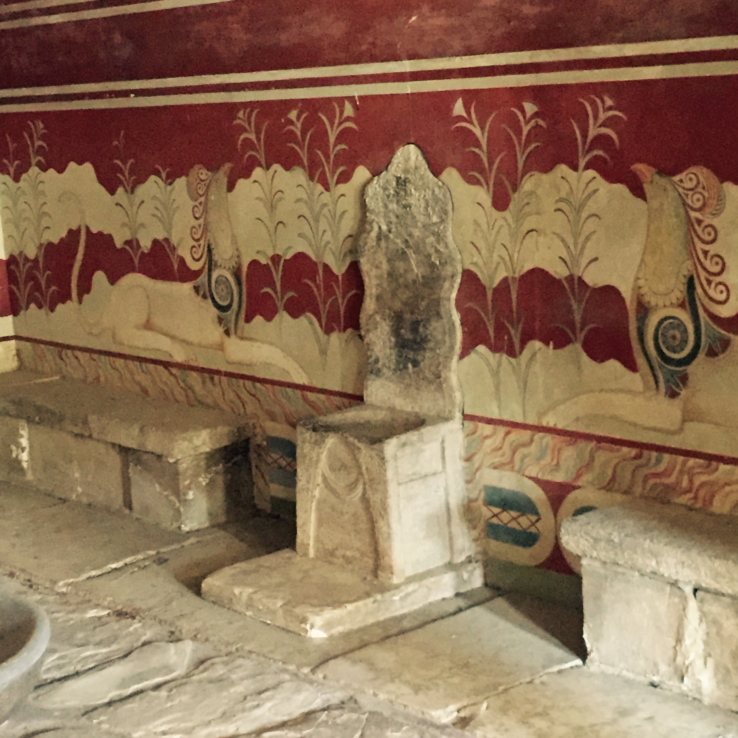 The Minoans – Letters from Athens