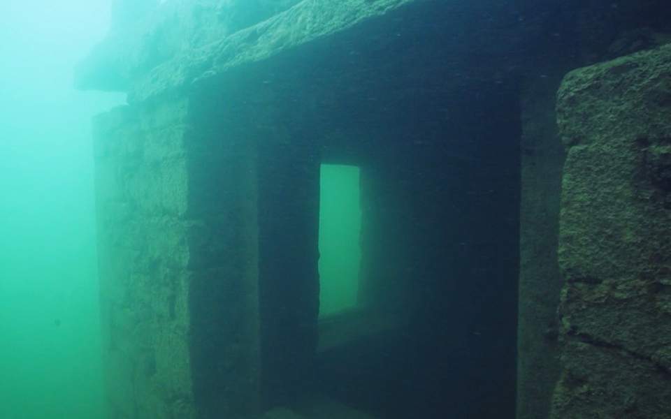 Revisiting a sunken village – Letters from Athens